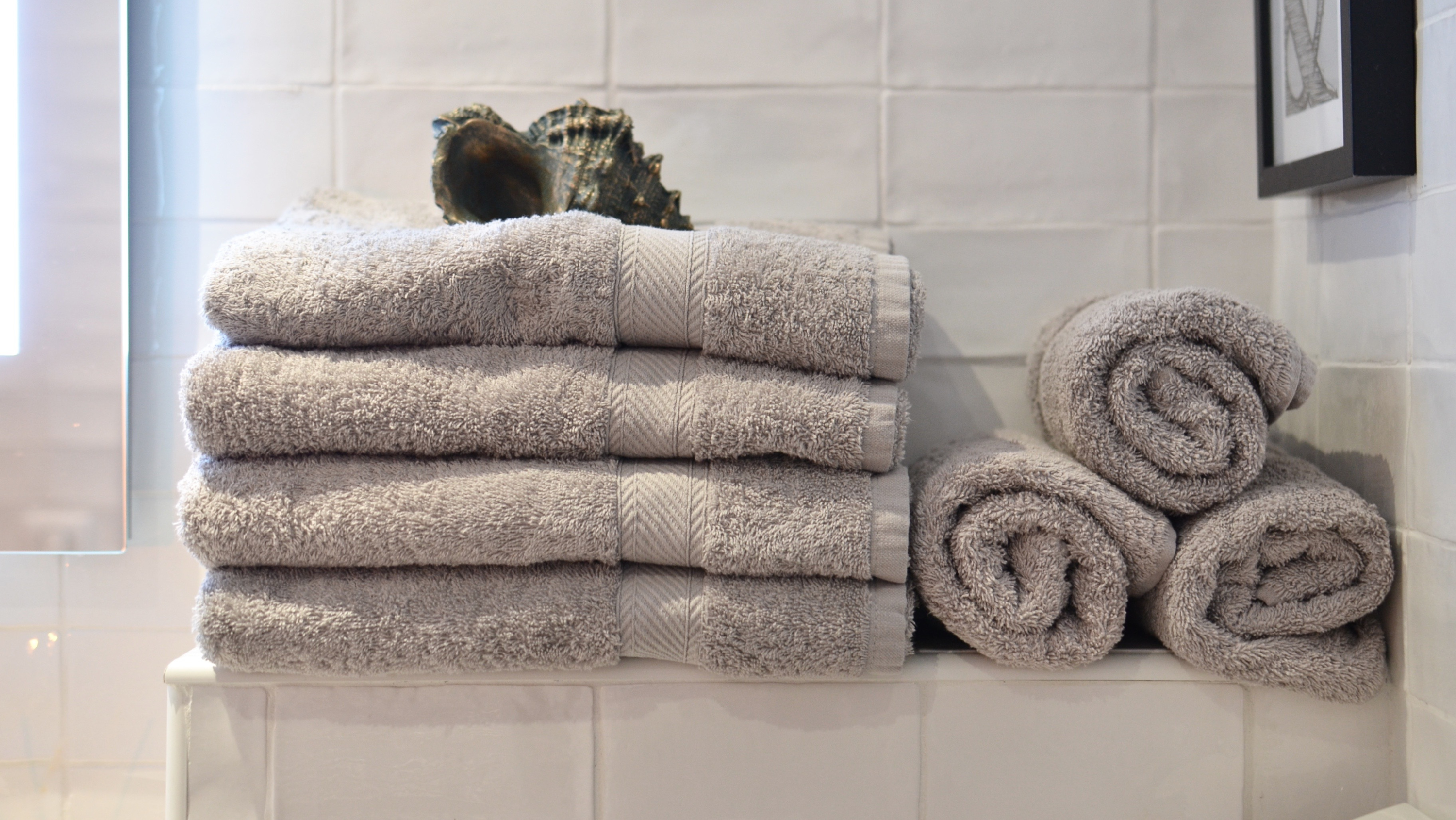 Towel Service | 786 Hello Laundry